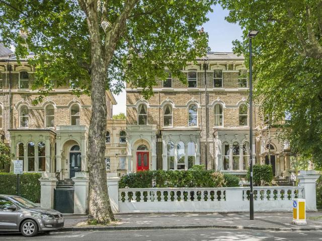 3 bedroom apartment for sale