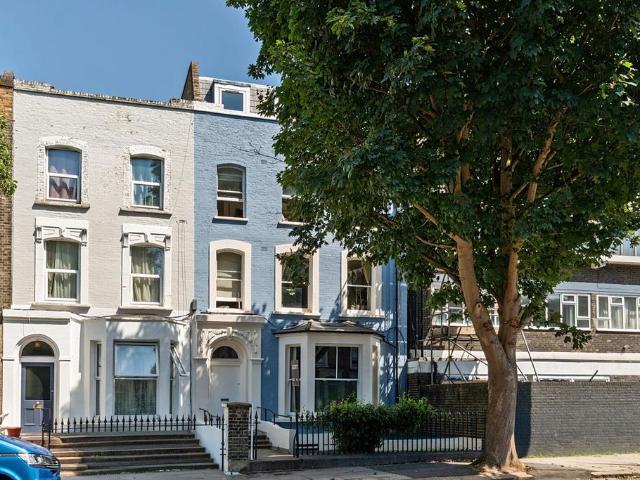 3 bedroom apartment for sale