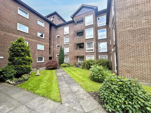 3 bedroom apartment for sale