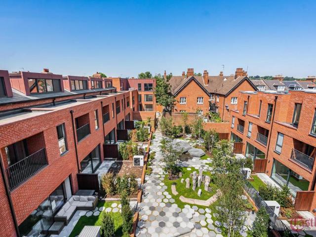 3 bedroom apartment for sale