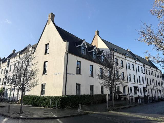 3 bedroom apartment for sale