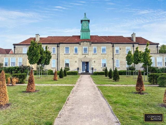 3 bedroom apartment for sale