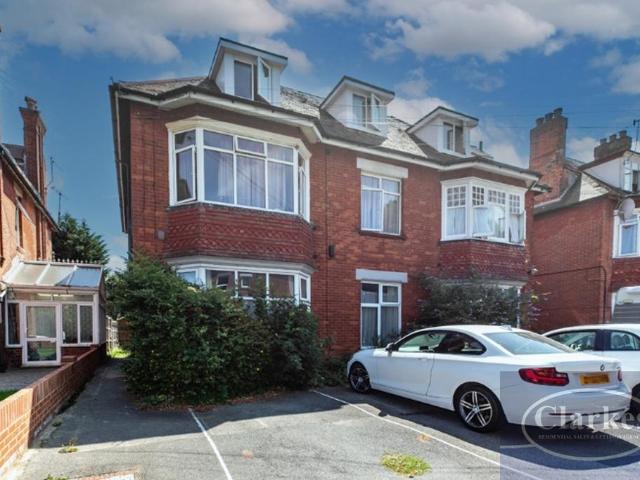 3 bedroom apartment for sale