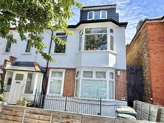 3 bedroom apartment for sale