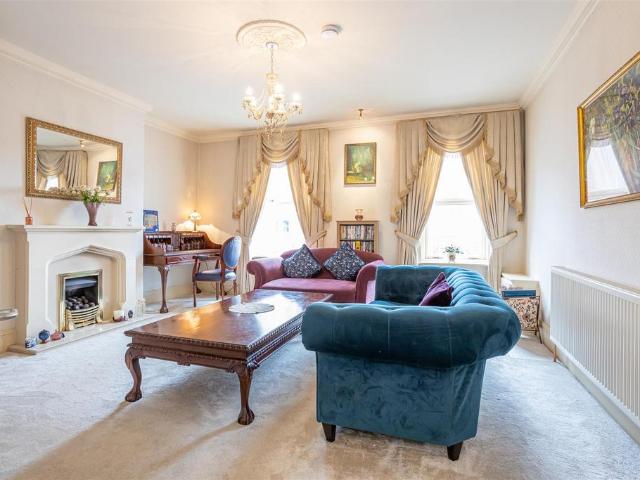 3 bedroom apartment for sale