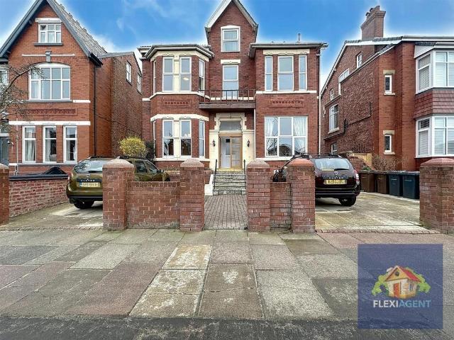3 bedroom apartment for sale