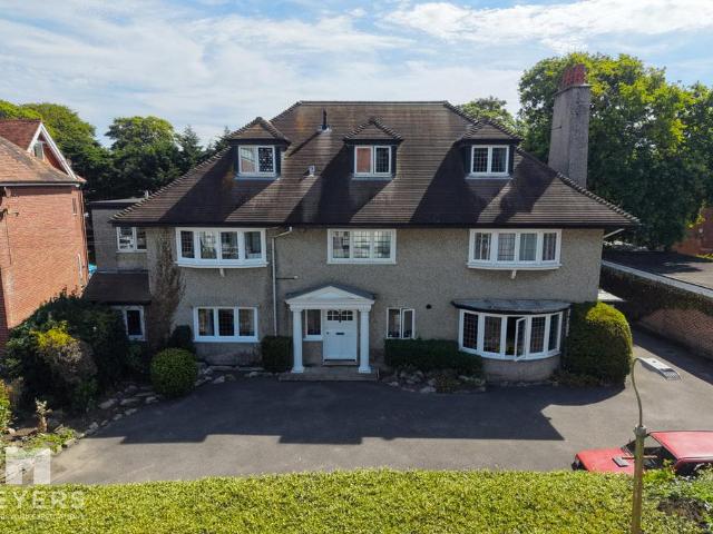 3 bedroom apartment for sale