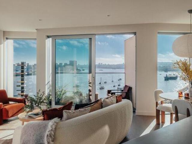 3 Bedroom Apartment Greenwich Greater London LS100540746