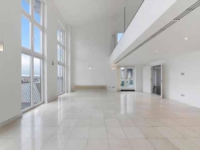 3 Bedroom Apartment Greenwich London 98687909