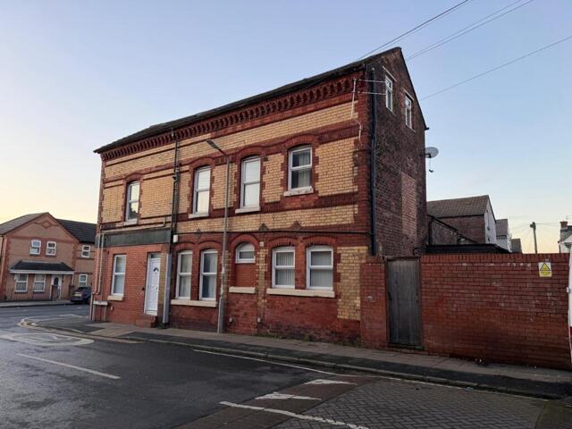 3 Bedroom Apartment Liverpool Merseyside 100263358