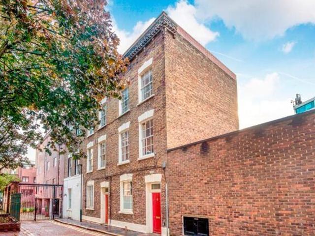 3 Bedroom Apartment London Greater London 98119032