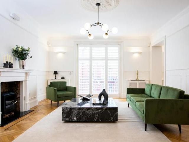 3 Bedroom Apartment London London 81269100