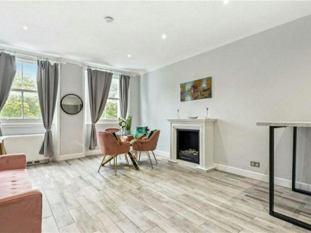 3 Bedroom Apartment London London 94323884