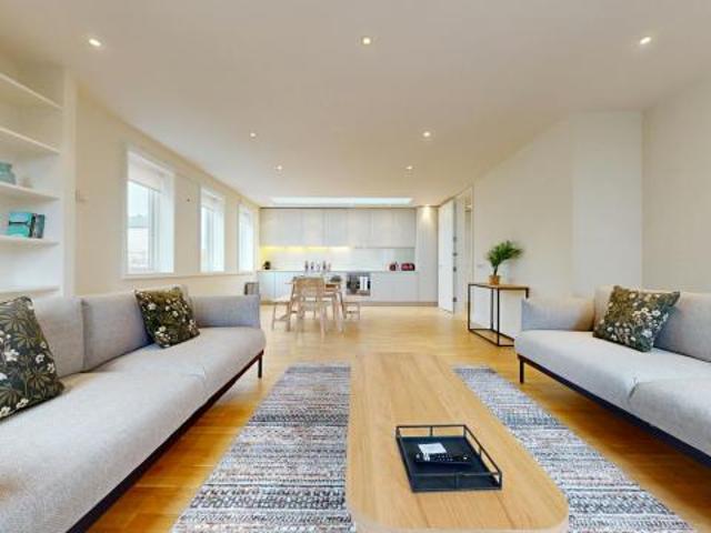 3 Bedroom Apartment London London LS72868457
