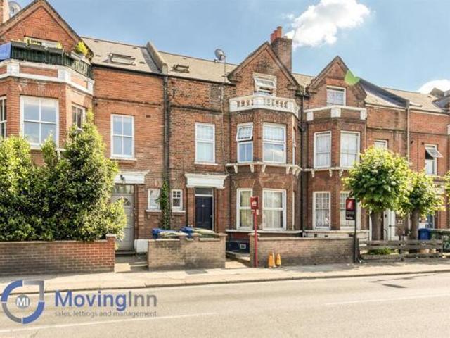 3 Bedroom Apartment Londres Greater London LS100158615