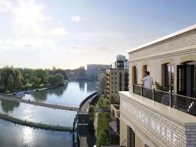 3 Bedroom Apartment Reading Reading LS102596748
