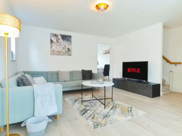 3 Bedroom Apartment Sturry Sturry LS96554805