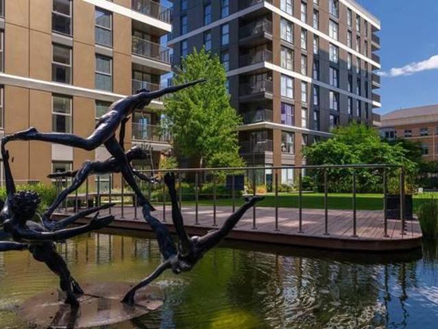 3 Bedroom Apartment Surrey Staines 102596800