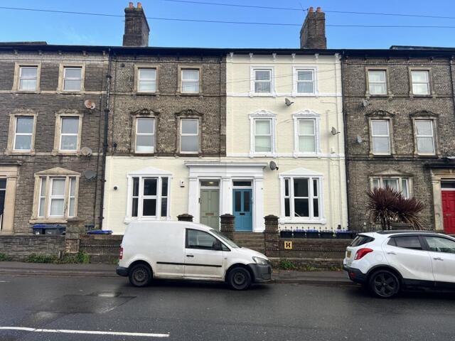 3 Bedroom Apartment Salisbury Wiltshire LS101078565