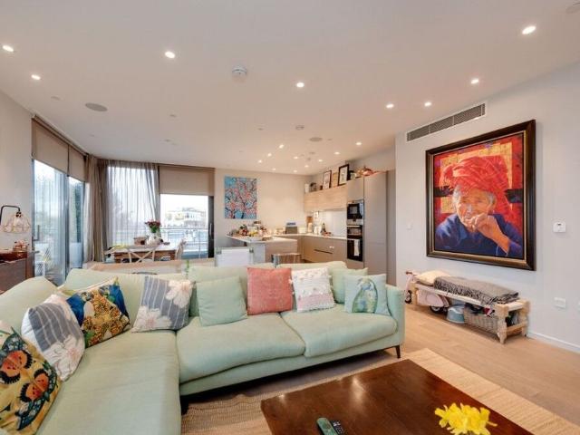3 Bedroom Apartment To Let