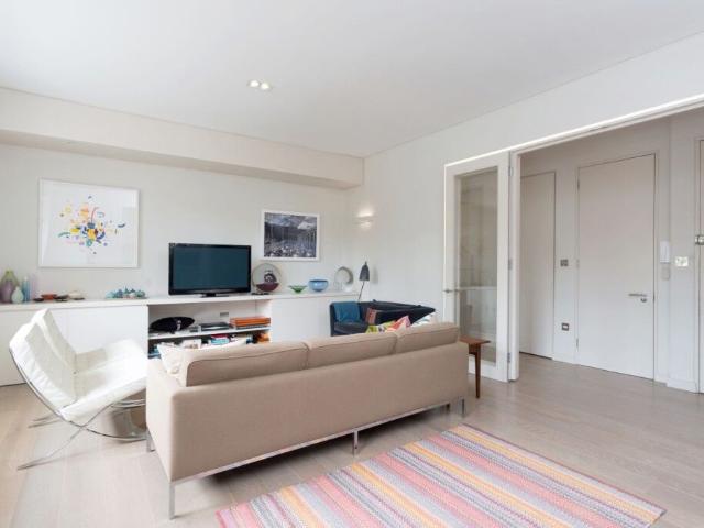 3 Bedroom Apartment To Let