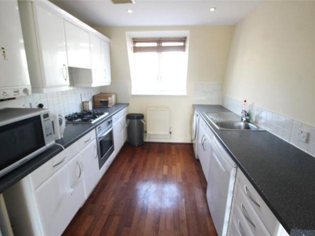 3 bedroom apartment to rent