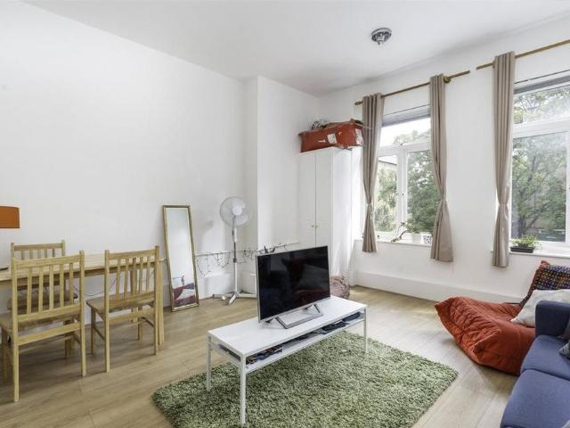 3 bedroom apartment to rent