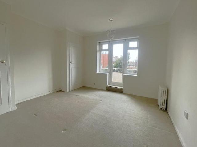 3 bedroom apartment to rent