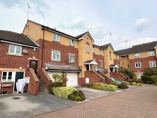 3 bedroom apartment to rent
