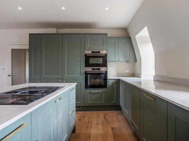 3 bedroom apartment to rent