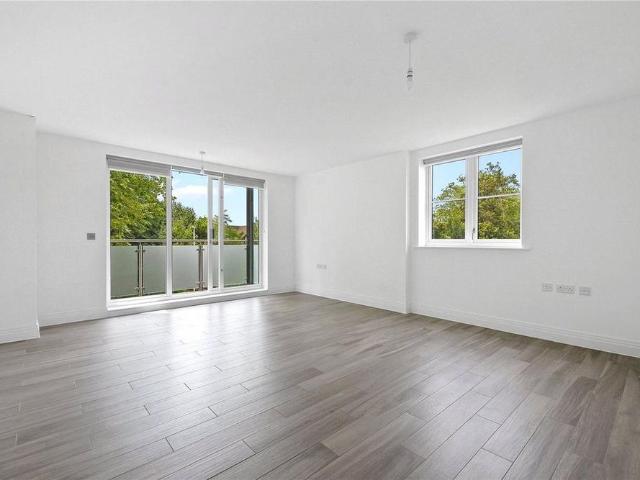 3 bedroom apartment to rent