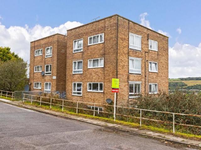 3 bedroom apartment to rent
