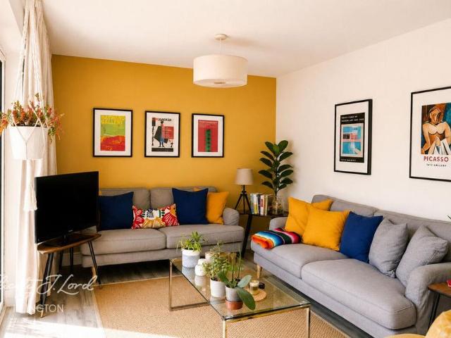 3 bedroom apartment to rent