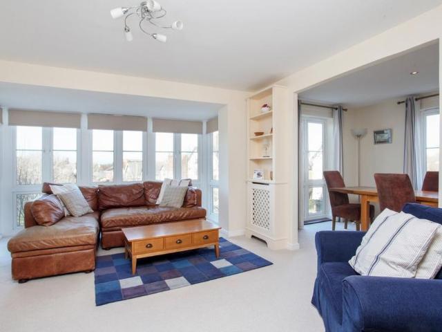 3 bedroom apartment to rent