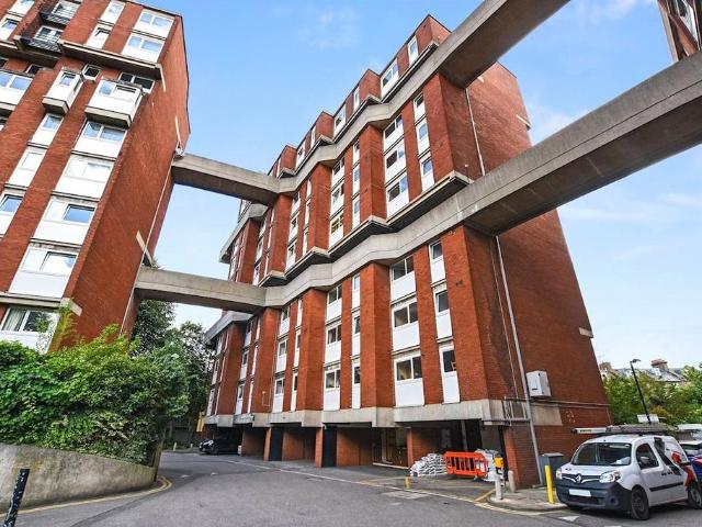 3 bedroom apartment to rent