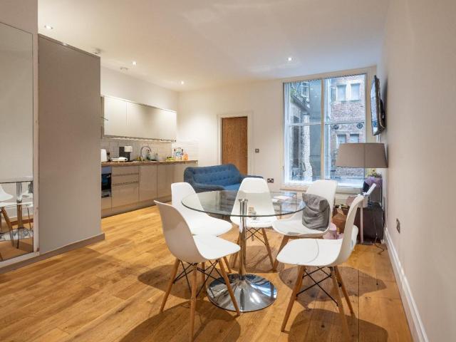 3 bedroom apartment to rent