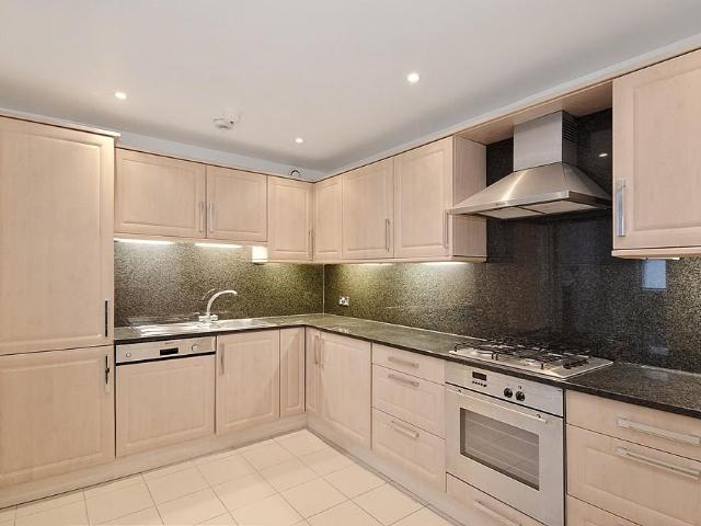 3 bedroom apartment to rent