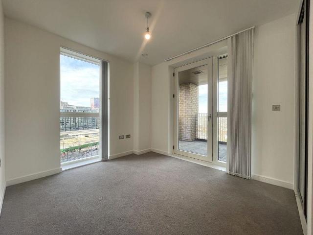 3 bedroom apartment to rent