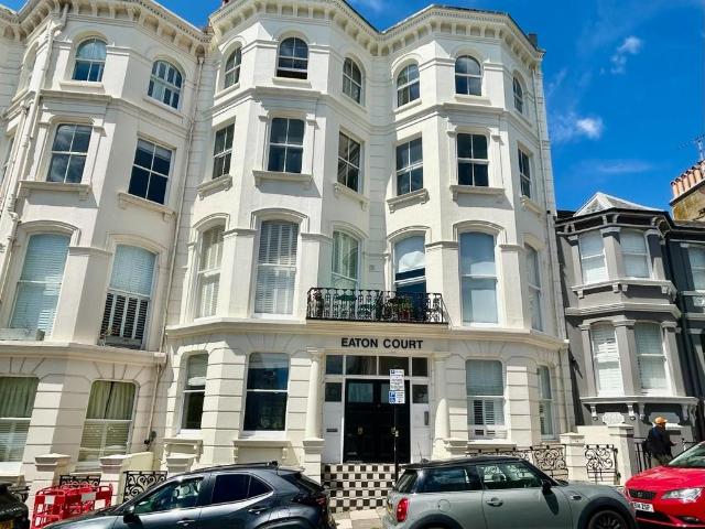 3 bedroom apartment to rent
