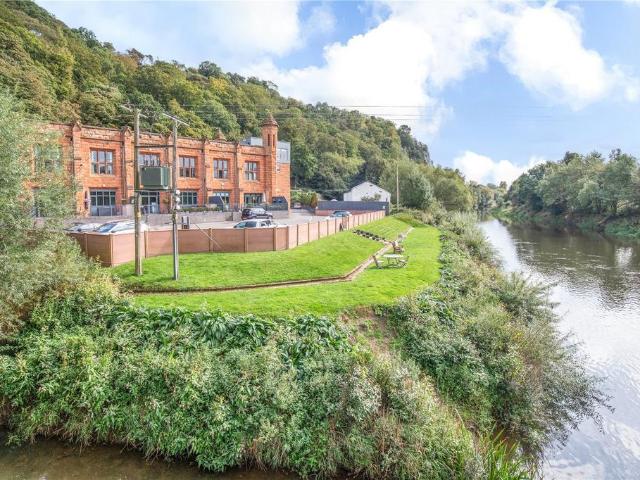 3 bedroom apartment to rent