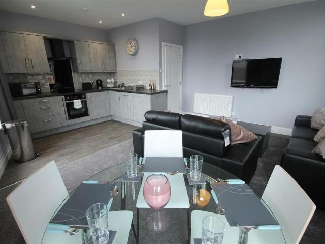 3 bedroom apartment to rent