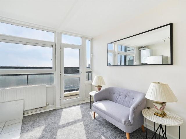 3 bedroom apartment to rent