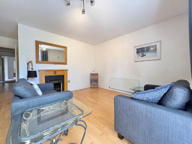 3 bedroom apartment to rent