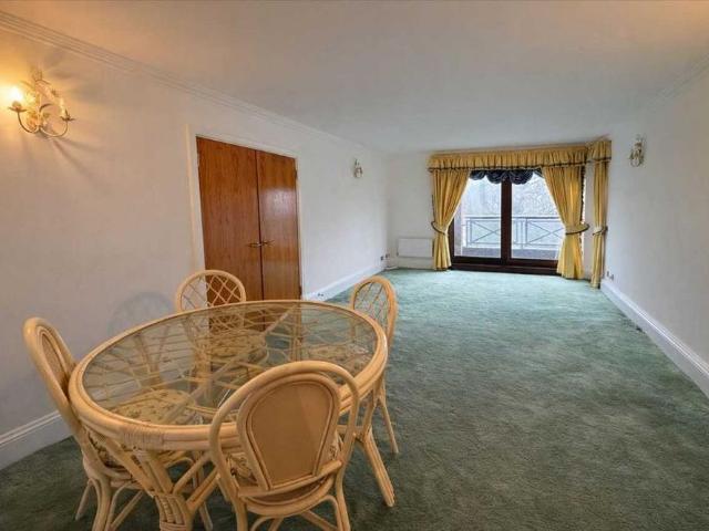 3 bedroom apartment to rent