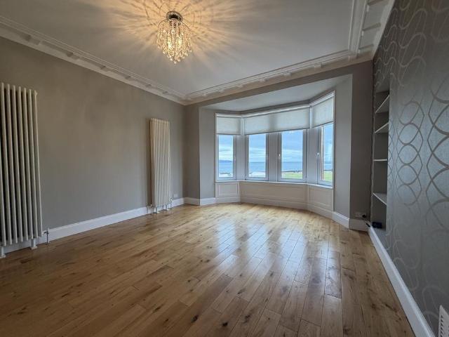 3 bedroom apartment to rent