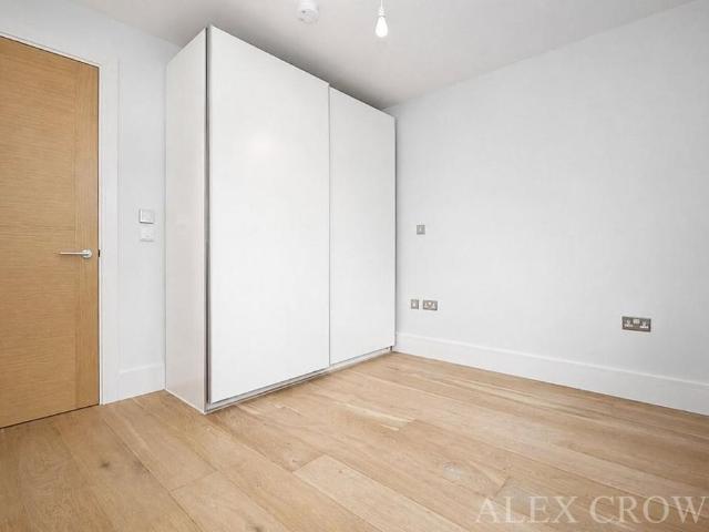 3 bedroom apartment to rent