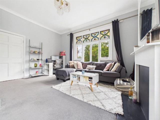 3 bedroom apartment to rent