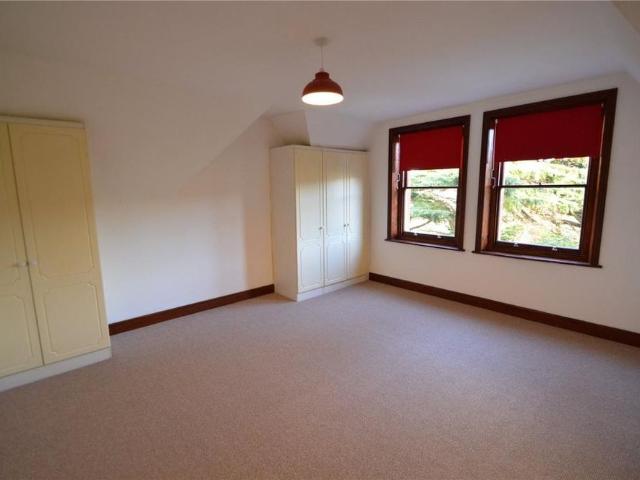 3 bedroom apartment to rent
