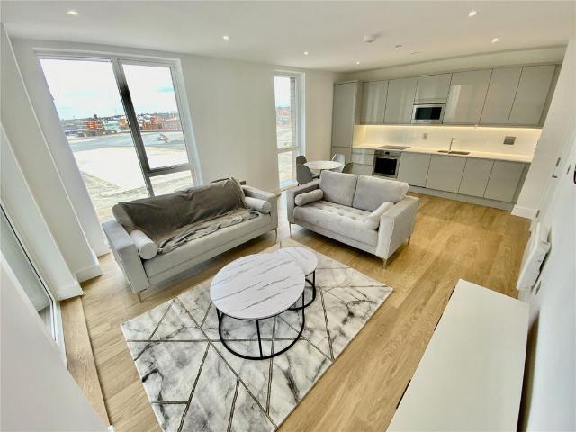 3 bedroom apartment to rent