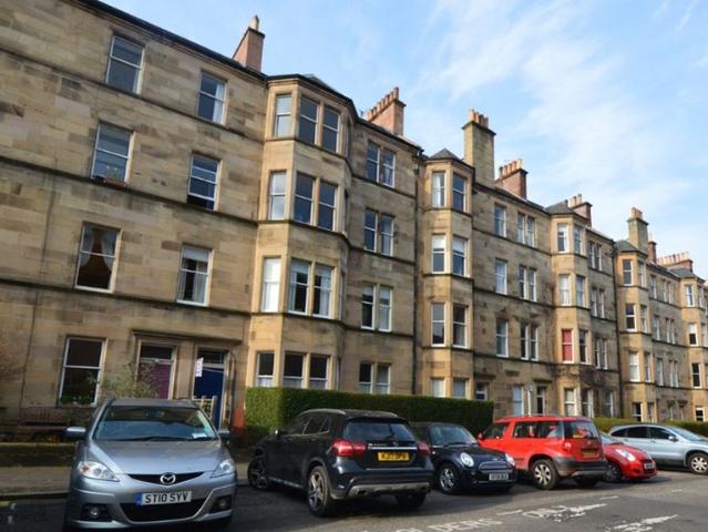 3 bedroom apartment to rent